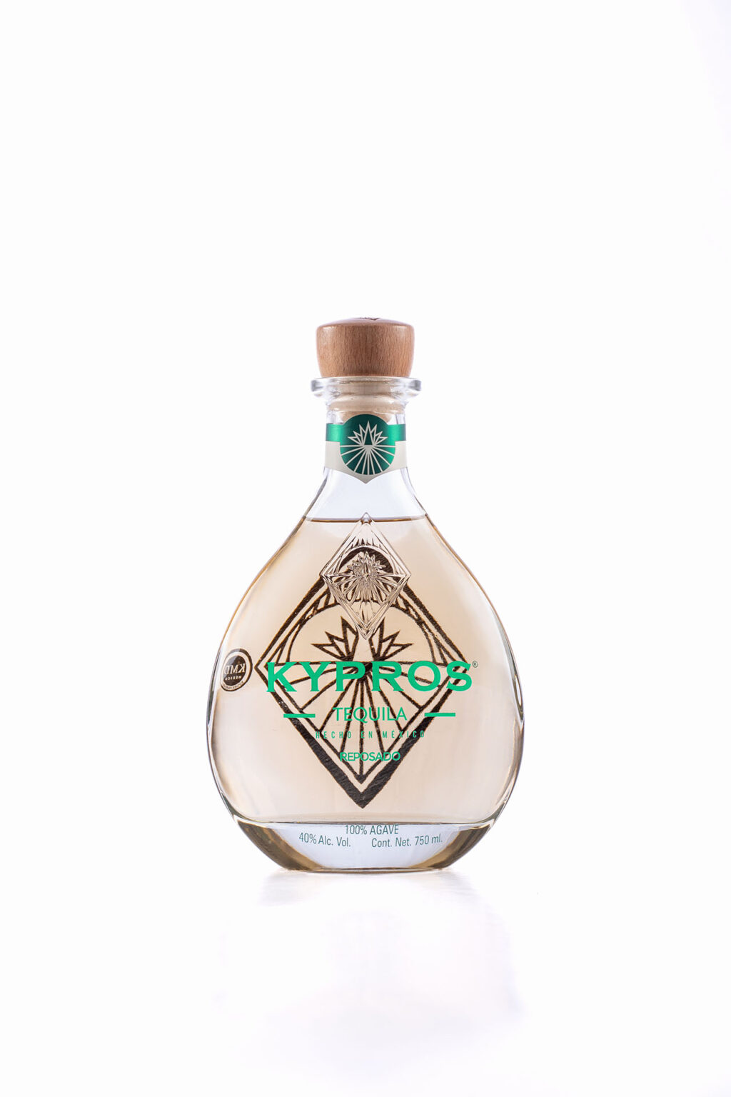 Disfruta este verano con los exquisitos cocteles de Tequila Kypros