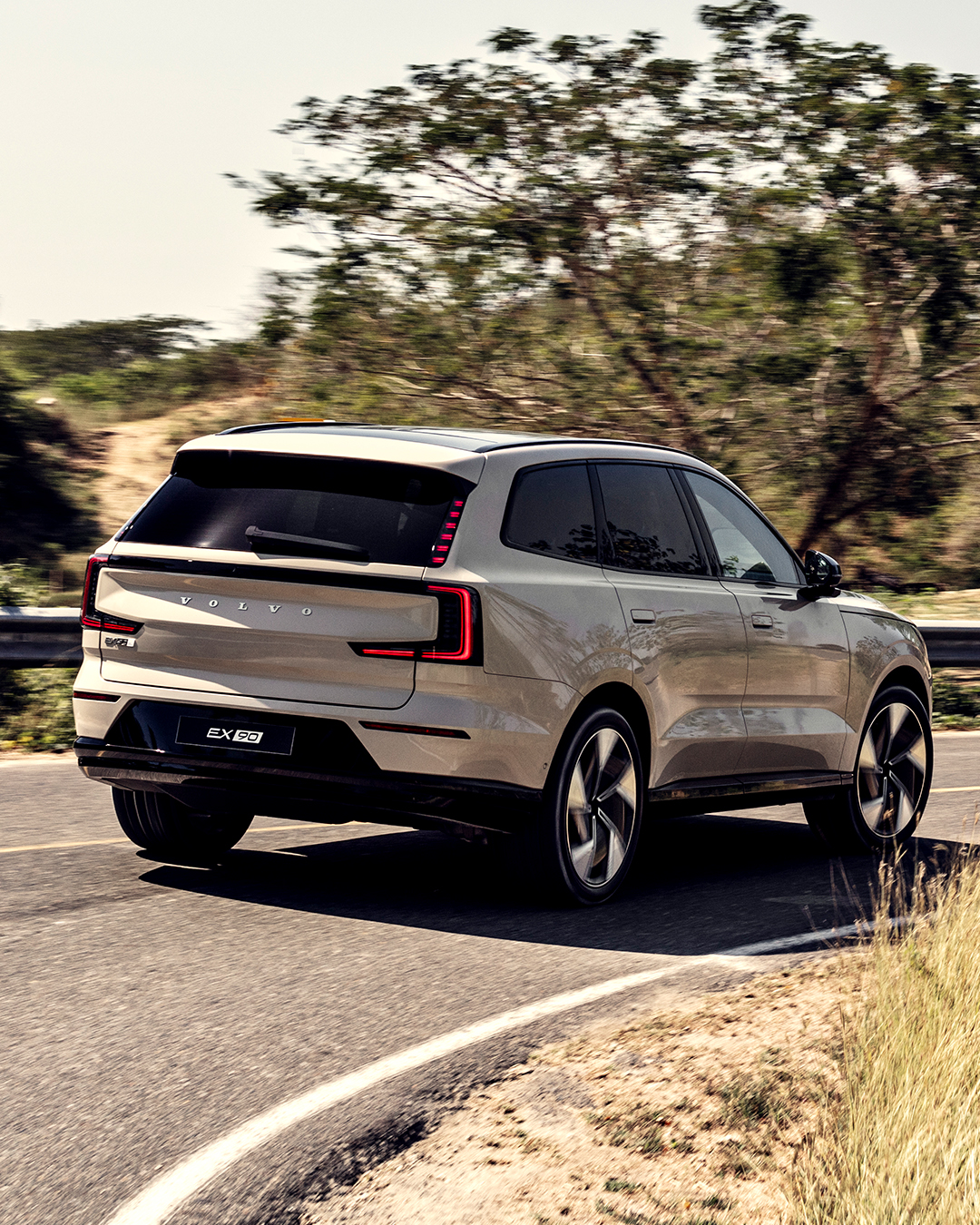 Volvo EX90, la SUV eléctrica que no sabías que necesitabas